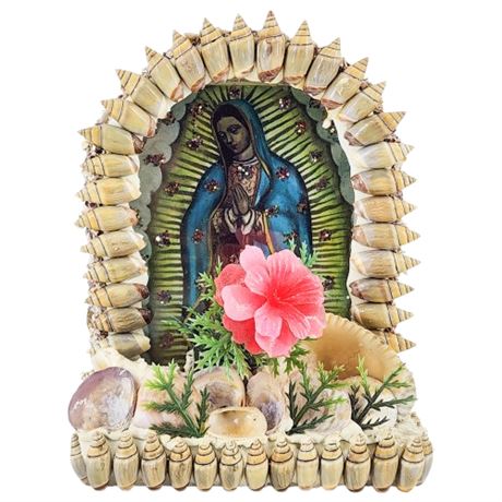 Great Lakes VNTG - Vintage Handmade Seashell Our Lady of Guadalupe Shrine