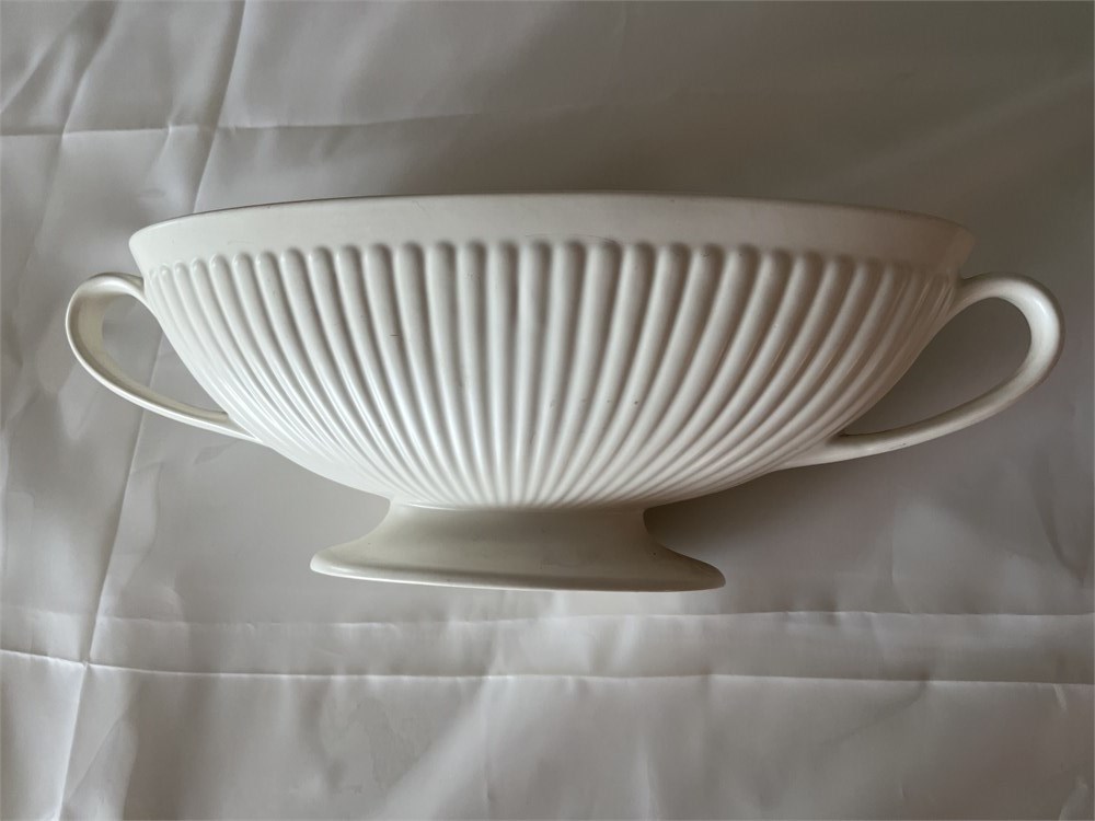 Great Lakes VNTG - Hull Aladdin cream flower pot