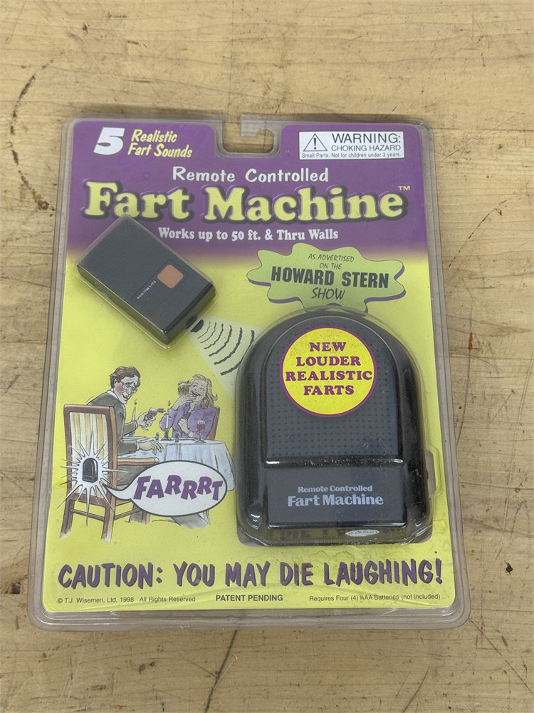 Great Lakes VNTG - Remote Controlled Fart Machine