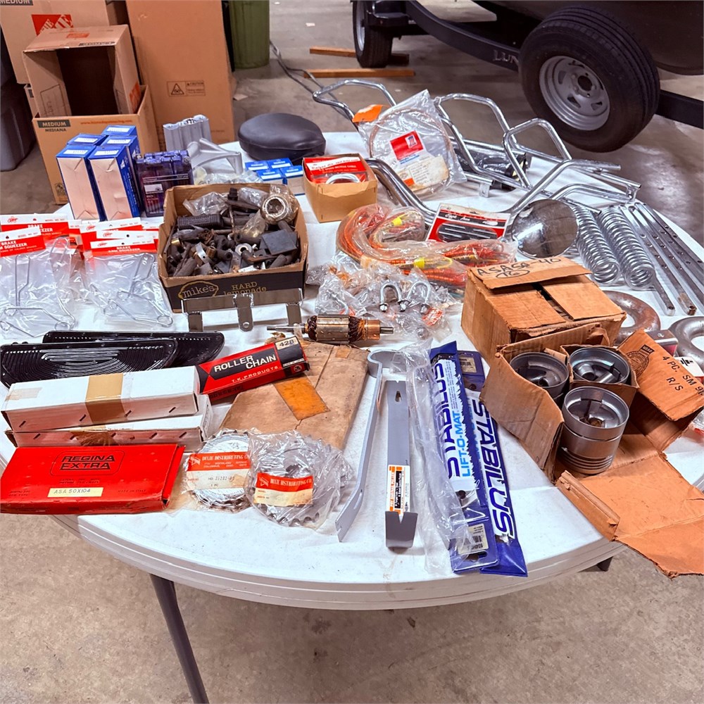 Great Lakes VNTG - MASSIVE NOS Table Lot